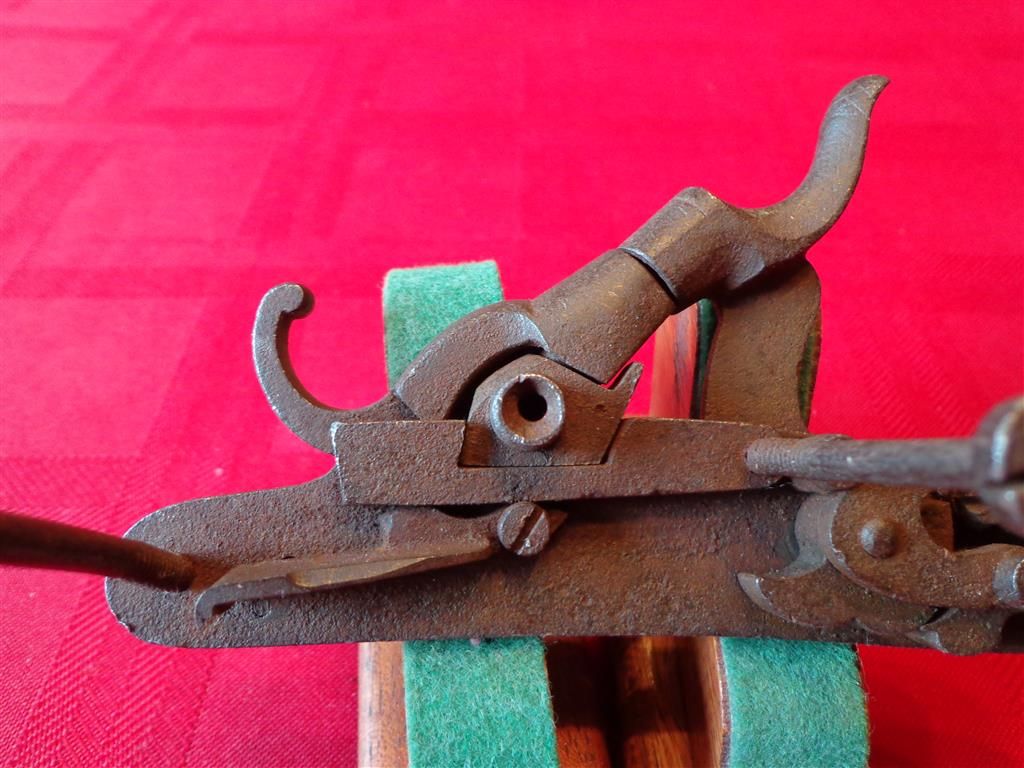 Unusual Percussion Lock | The Muzzleloading Forum